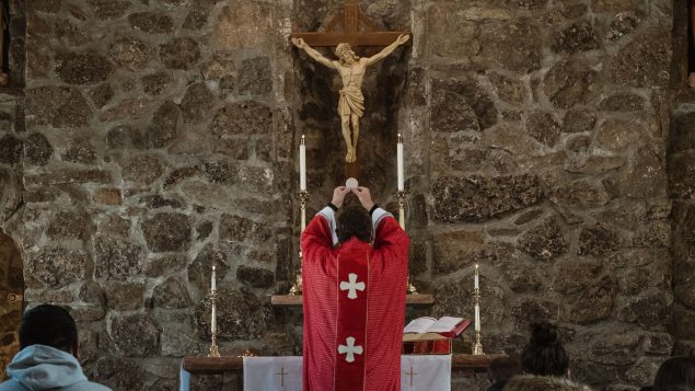 Why is Mass called a “Holy Sacrifice”? | Catholic Truth Society