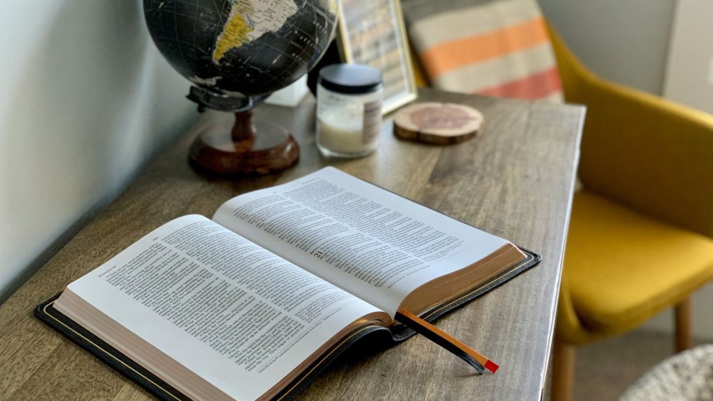 How to Pray Lectio Divina | Catholic Truth Society